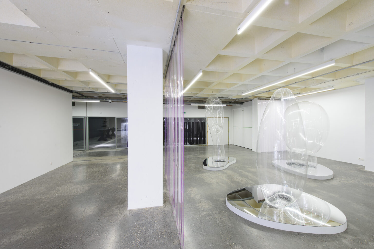 STANDING STONES – Design Museum Brussels