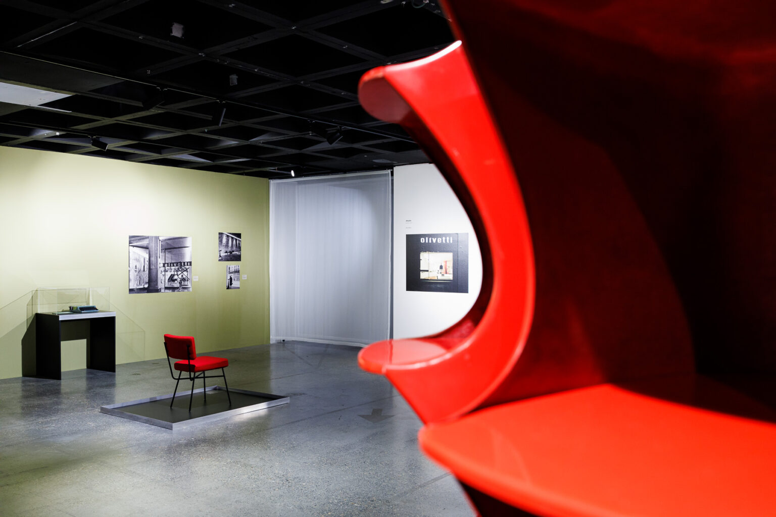 ON DISPLAY. – Design Museum Brussels