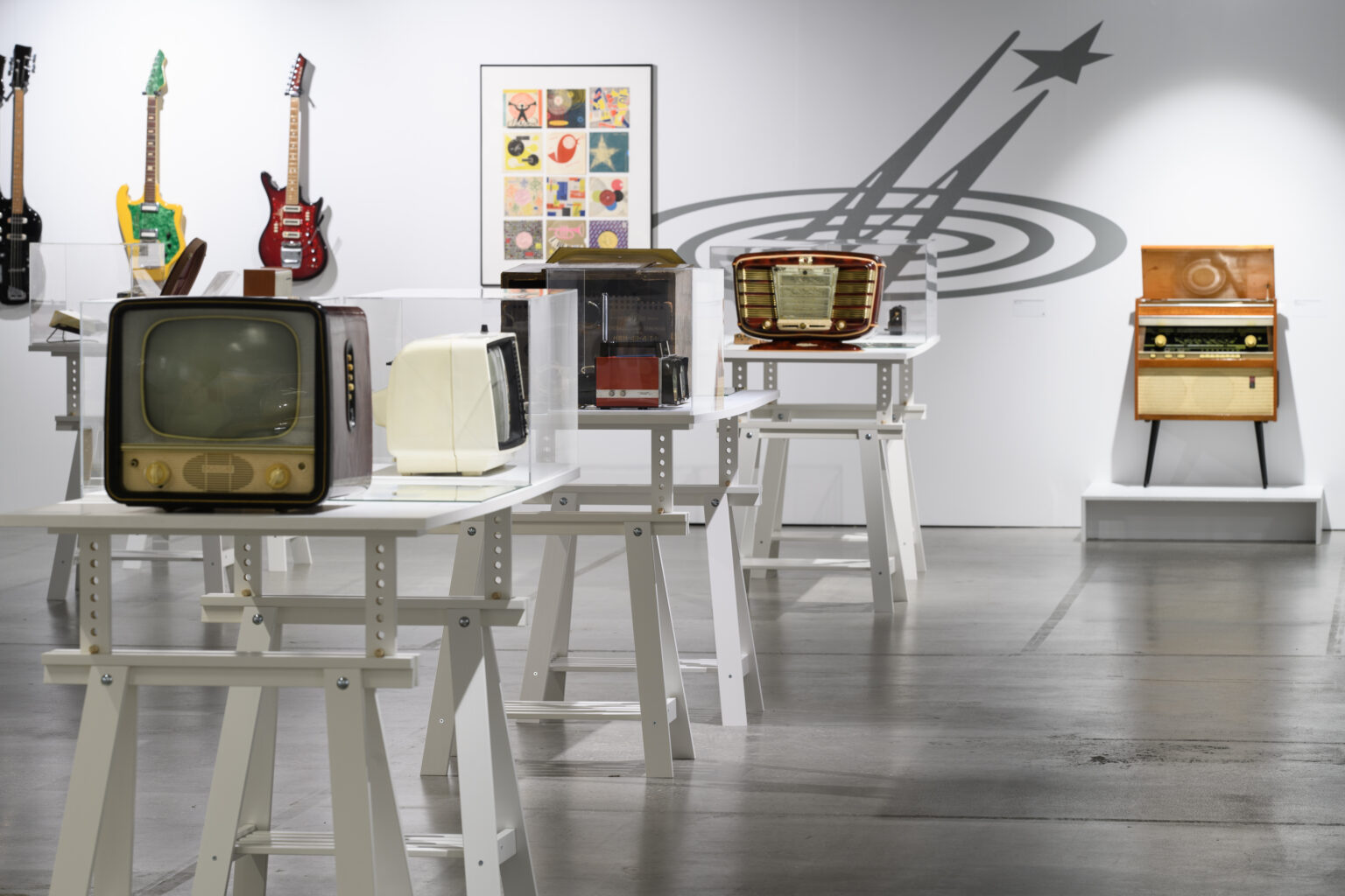 SOVIET DESIGN. RED WEALTH – Design Museum Brussels