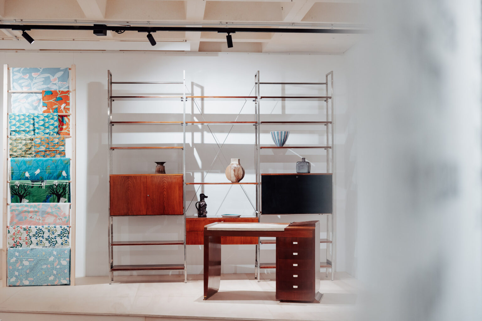 UNTOLD STORIES – WOMEN DESIGNERS IN BELGIUM 1880-1980 – Design Museum Brussels